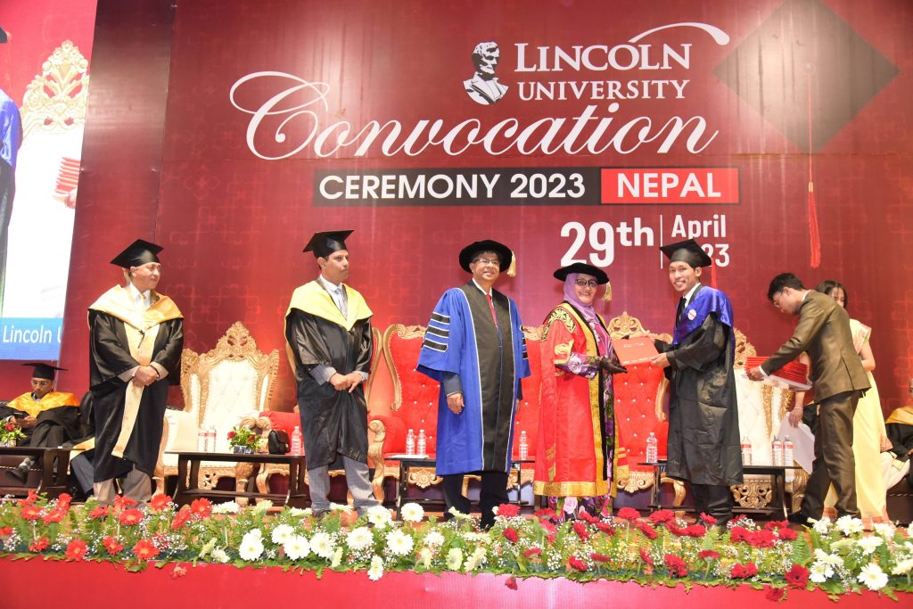 About Us – Phoenix College